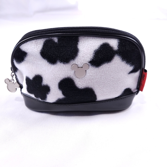Disney | Bags | The Disney Store Cow Print Mikey Makeup Bag 7x 45 ...
